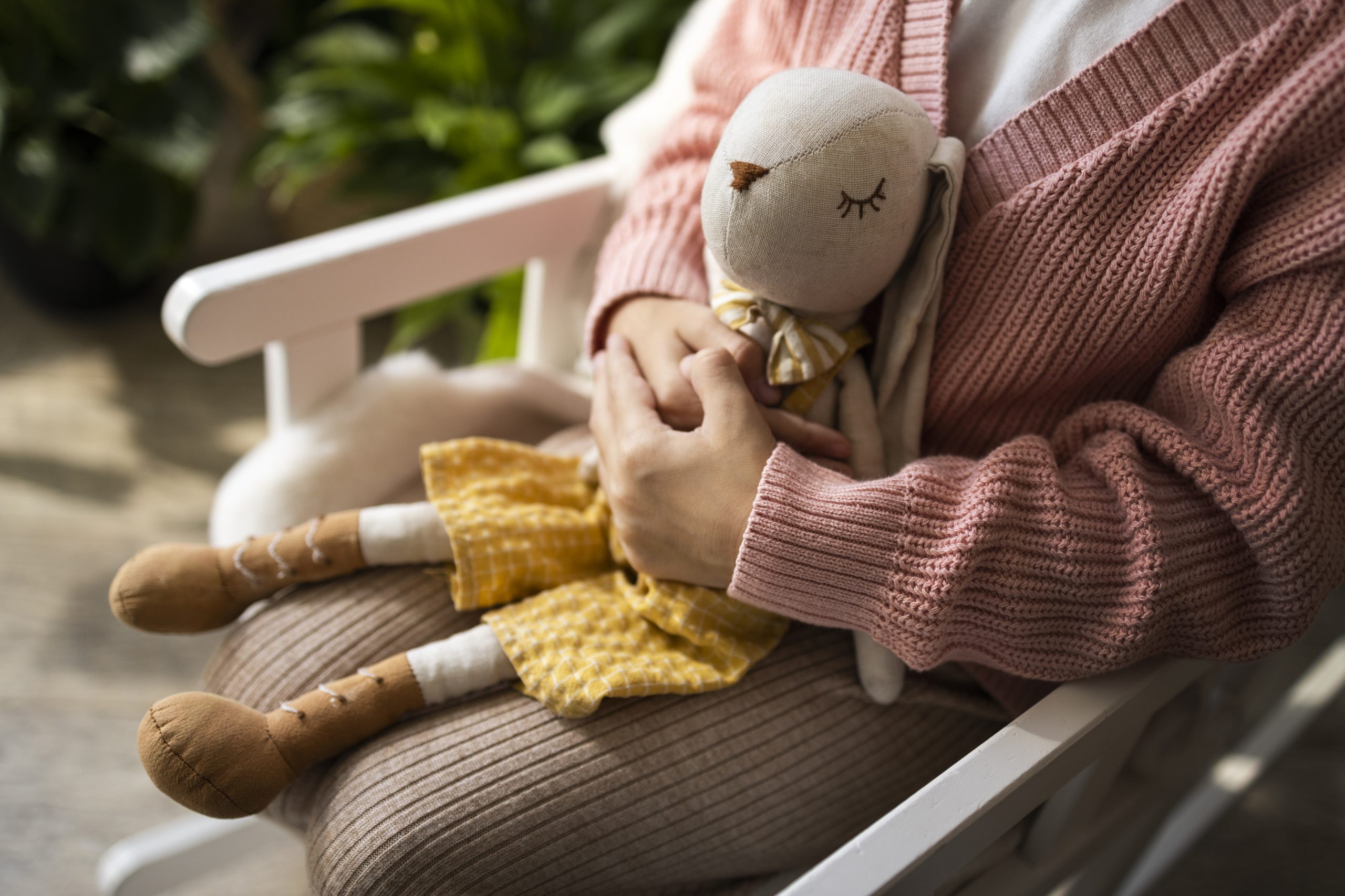 How To Use Therapy Dolls For Depression in Children: 10 Strategies ...